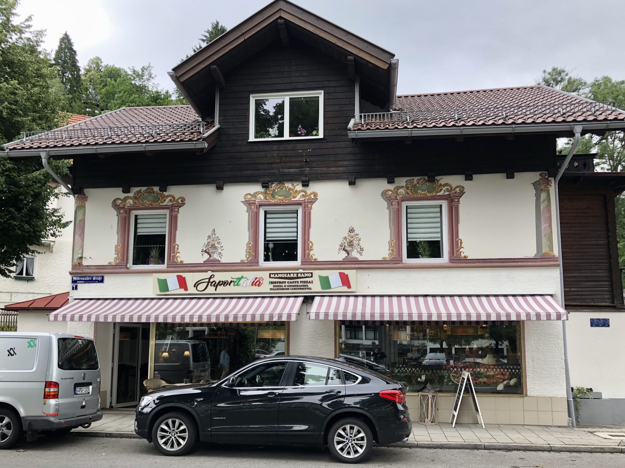 Mittenwalder Straße – Lüftlmalerei